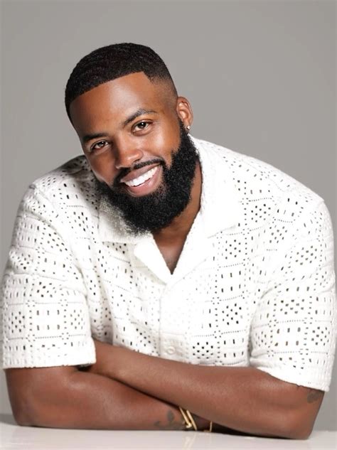 Lawrence Robinson The Pitt Wiki Fandom