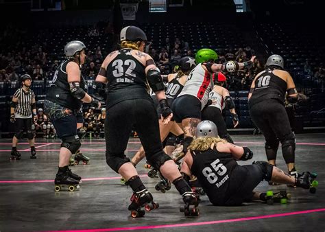 Photos Heres Everything We Saw During The Cincinnati Rollergirls Home Opener Cincinnati