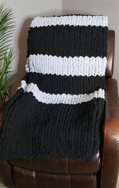 Knitted Blanket Black And White Chunky Blanket Bernat Blanket Extra