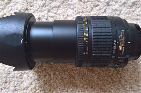 Nikon 28-200mm f/3.5-5.6G ED IF Autofocus Nikkor Zoom Lens