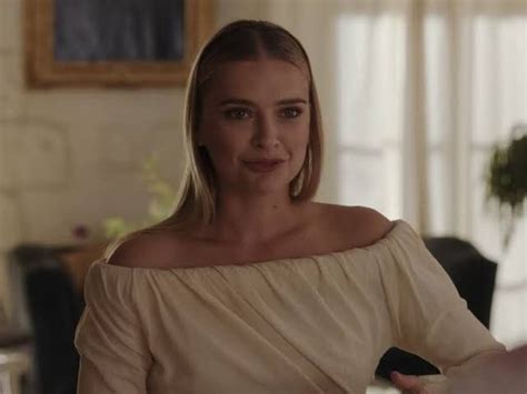 Pin de Lígia Olliveira em Camille Cabelo loiro ombre hair Cabelo loiro ombre Garotas fofas