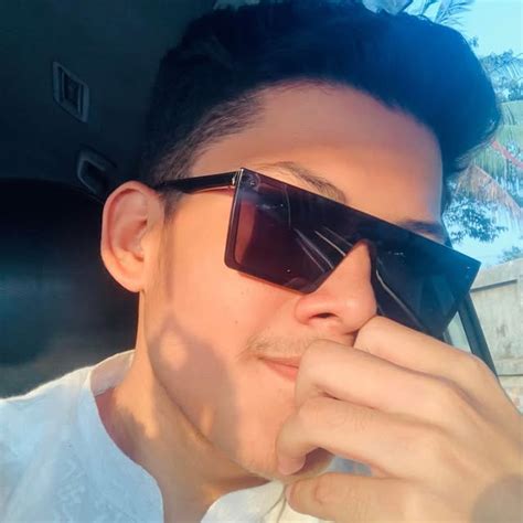 Ammar Haider Ammar Haider • Threads Say More