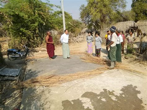 တောင်သာမြို့နယ် သံဘိုကျေးရွာတွင် ကွန်ကရစ်လမ်းခင်းခြင်းလုပ်ငန်း ကွင်းဆင်းစစ်ဆေး Information And