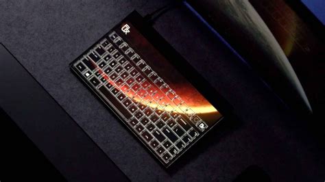 The Flux Keyboard Is An Aussie Designed Keyboard That Cleverly Uses An Integrated Display