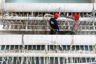广西贺州助力企业复工复产 人民图片网