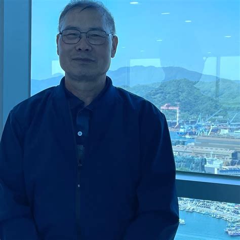 한화데이즈hanwha 🚢 이재명 대통령이 한미 정상회담 직후 미국 필라델피아의 한화필리조선소를 방문했습니다 이날 열린 ‘스테이트 오브 메인호 명명식에서 한화그룹은