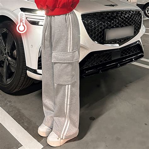 기모힙한롱다리핏 멜키 두줄 카고 기모 와이드팬츠 기모트레이닝 겨울트레이닝 에이블리