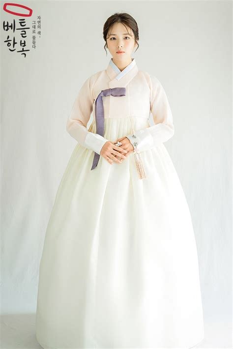 사랑스러운 전통한복은 멀리 있지 않아요~ 패션 스타일 한국 의상 한국 스타일