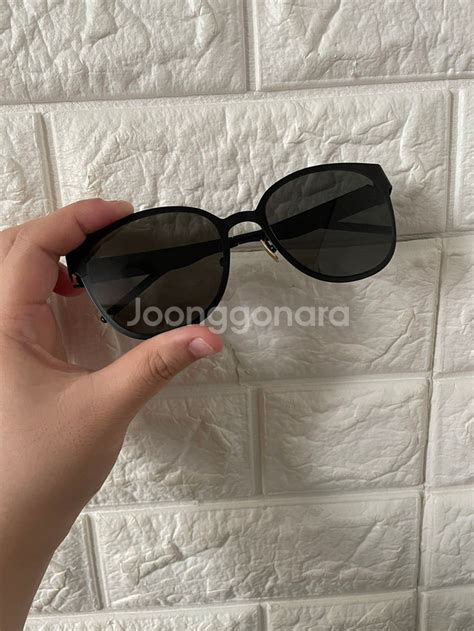 입생로랑 선글라스 중고나라 카페에서 운영하는 공식 사이트