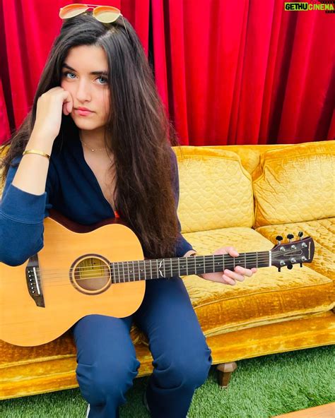 Angelina Jordan Wiki Biography Age Gallery Spouse And More