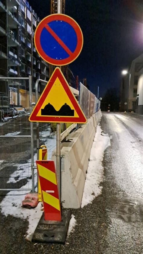 Bumpy Road Ahead R Mildlyvandalised