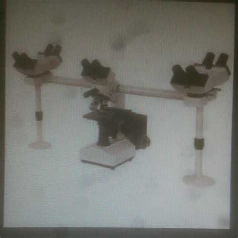 Multi Head Microscope At Best Price In New Delhi Delhi Mt Enterprises