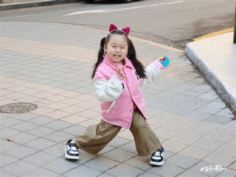 울딸 7살 어린이선물 여아운동화 초등학생신발 튼튼한게 딱좋네 네이버 블로그