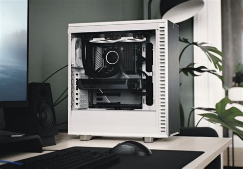 How To Choose The Right Computer Case For Your New Computer Build