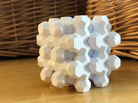 Weaire Phelan Tetrastix 3d Model By Davemakesstuff On Thangs