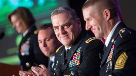 Марк Мили Няма решение за предоставяне на ракети Atacms и изтребители F 16 за Украйна Nova