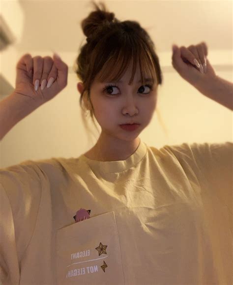 ジョウナイシ鳴 On Twitter 私は元キャバ嬢でアイドルなんて本当に初めてだから何もできてないし、超絶ファンも少ないむしろいないに