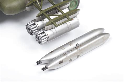 Zvezda 4828 Soviet Multipurpose Helicopter Mil Mi-8MT Scale 1:48 NEW ...