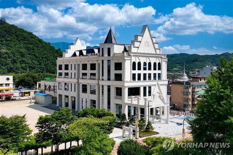 화천군 돌봄 커뮤니티센터 개관 1년일 평균 600여명 방문