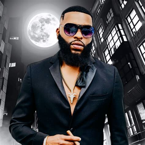 Squirt Kelly Youtube