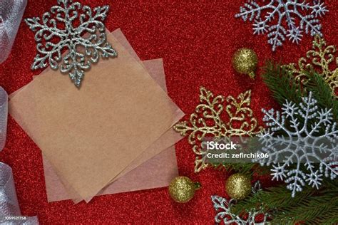 텍스트에 대 한 공간을 가진 새 해 카드입니다 새 해에 장식입니다 기쁜 성 탄과 새 해 복 많이 받으세요 12월에 대한 스톡 사진 및 기타 이미지 Istock