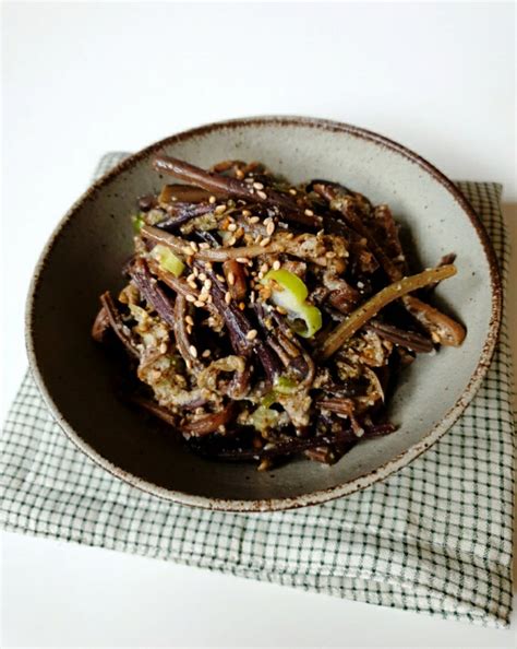 삶은 고사리나물 만드는 법 고사리 들깨 볶음 대보름 나물 묵나물 요리 네이버 블로그