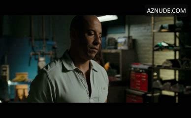 Gal Gadot Butt Scene In Gucci Bamboo Fragrance Ad Aznude