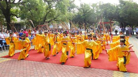 祭拜校內孔子祠 學生跳六佾舞祭孔 生活 中時