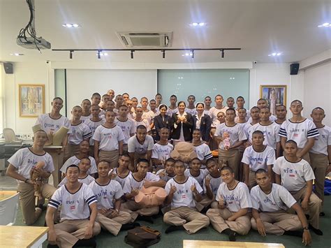 การเรี โรงเรียนนาวิกเวชกิจ ศูนย์วิทยาการ กรมแพทย์ทหารเรือ