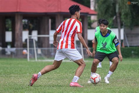 ประชาสัมพั ประชาสัมพันธ์กีฬาฟุตบอลโรงเรียนราชสีมาวิทยาลัย