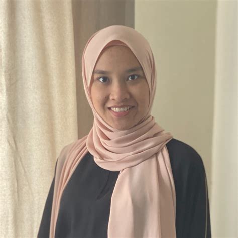 Yasmin Awalludin Test Associate Maxis Linkedin