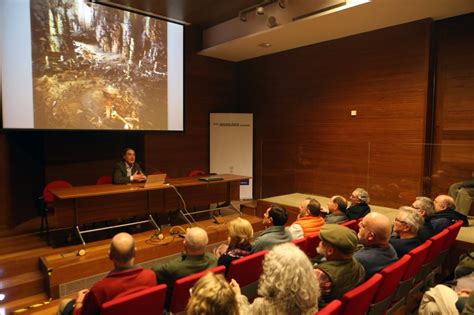 Pablo Arias Cabal En El Museo Arqueológico El Comercio Diario De
