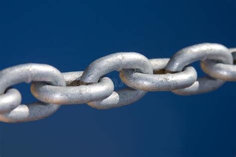 Conexiones De Cadena Imagen De Archivo Imagen De Fuerte 26986477