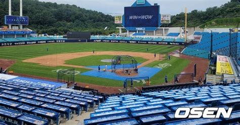 비 그치고 해 뜬 라팍 삼성 롯데 클래식 시리즈 정상 진행될 듯삼빠 연예인 이희준 시구