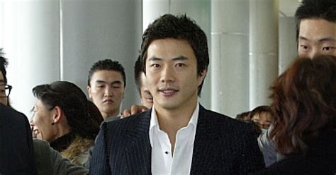 꽃다발 받은 권상우