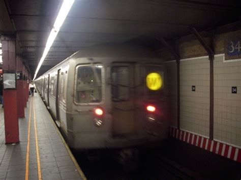 R32 E Train Via Central Park West Subway Photos And Videos Nyc