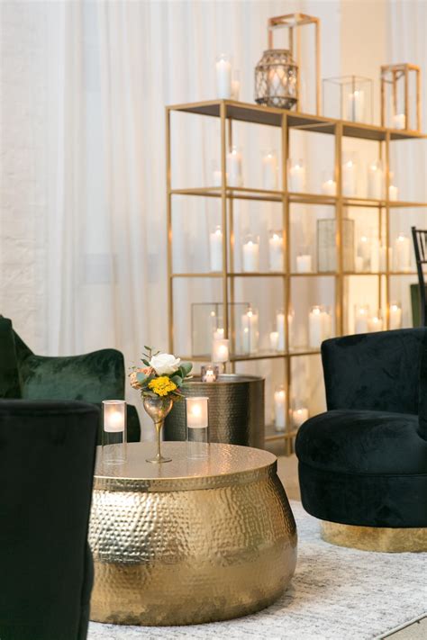Cocktail Hour Decor Chez Wedding Venue