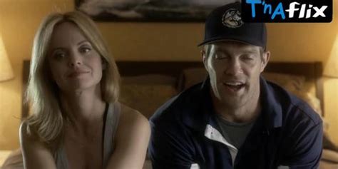 Mena Suvari Butt Scene In Sex And Lies In Sin City Tnaflix Com