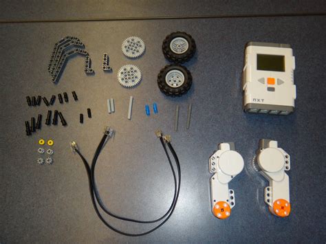 How To Build And Program A Nxt Lego Robot 23 Steps Instructables