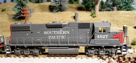 N Scale Dcc Decoder Installs Tcs M1 In A Walthers Gp38 2