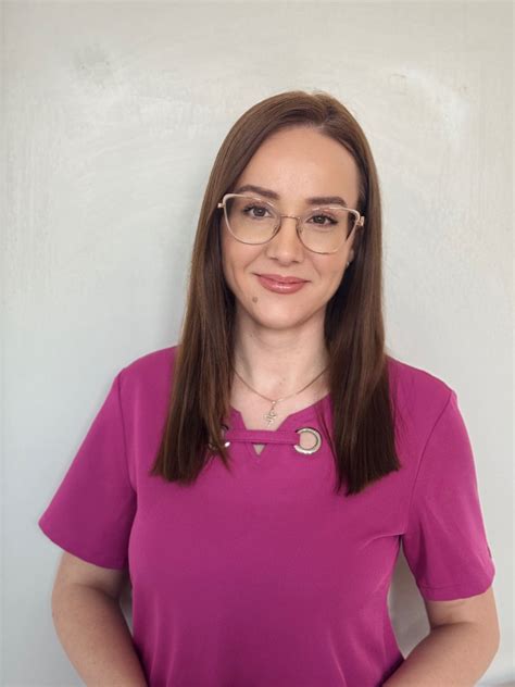 Д р Фатиме Орцева Акушер гинеколог Варна Супердок