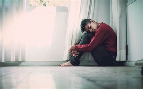 Signs Symptoms Of Depression 5 Tips To Feel Happier BCB Therapy