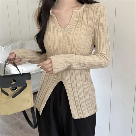 슬림 브이넥 시스루 트임 긴팔니트 4color 에이블리