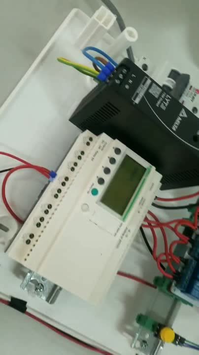 Zelio Arduino Esp32 Steamakers Arduinoblocks ☘🌿🌳🌦 🎓👨‍🔧👩‍🔧 Arduinoblocks Steamakers