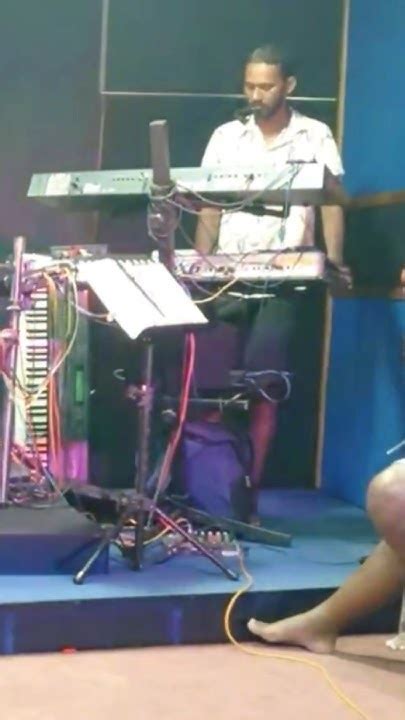 කොහොමද ගහන කිබොඩ් පාට් දෙන එක දෙනවා රිදෙන්නම 🔥ආහලම බලන්න 🥰uturn Music Trending Live Youtube