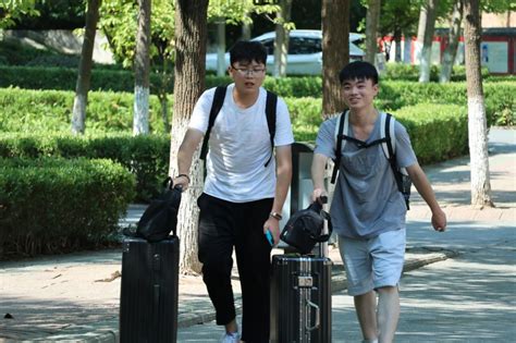 图片新闻新学期再启程 湖北文理学院
