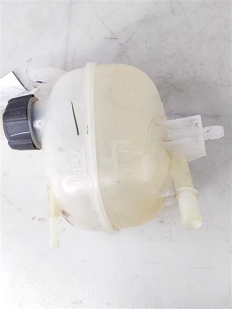 Coolant Recovery Bottle Overflow Expansion Reservoir Oem Nissan Versa Coolant Recovery Bottle Overflow Expansion Reservoir Oem Nissan Versa