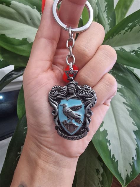 Брелок Гарри Поттер Когтевран купить с доставкой по выгодным ценам в интернет магазине Ozon