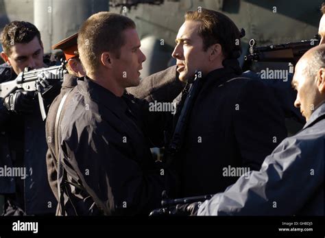 Lord Of War 2005 Nicolas Cage Fotos Und Bildmaterial In Hoher