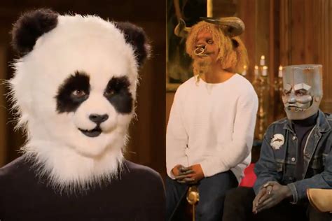 Sexy Beasts Netflix Reveals How Its Cursed New Dating Show Works